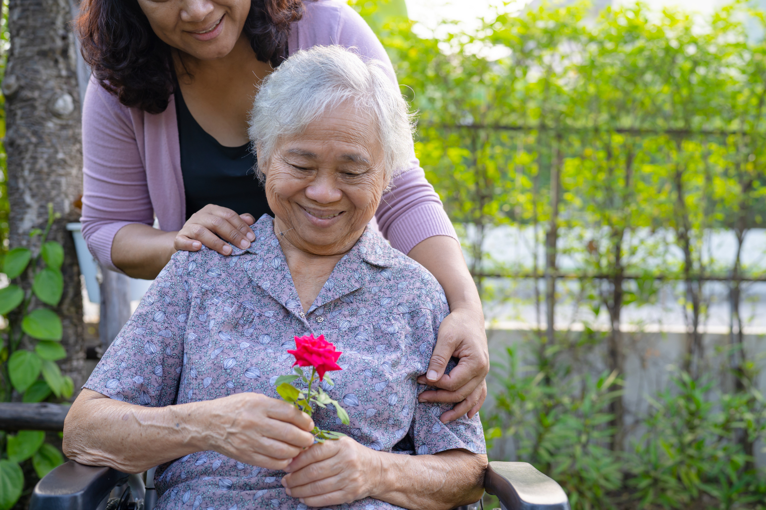 Chronic Pain Management for Older Adults: Drug-Free Approaches